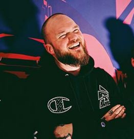 Nicolas Estrup « Esports Uncovered