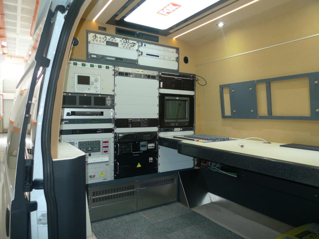 FOX TV Turkey is on the road with new DSNG uplink facility