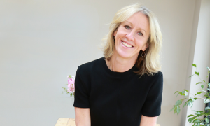 Industry heavyweight Amanda Lawson launches Hang Loose Media Group ...