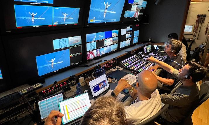 Videe reaches new heights with Messina Crossing slacklining world first