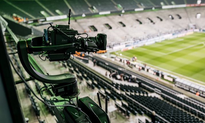 DFL trials moving main camera during Bundesliga match
